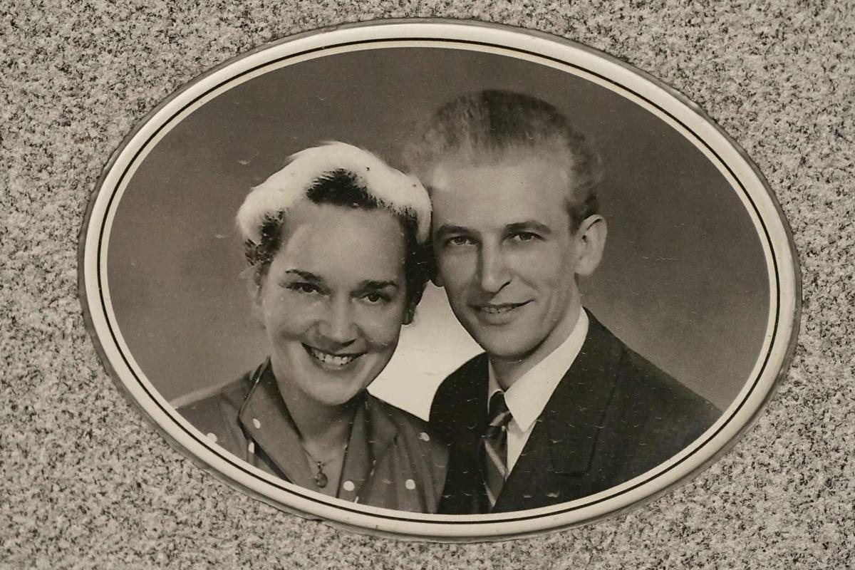 Dedication of memorial in Forest Lawn celebrates Snyder man who saved ...