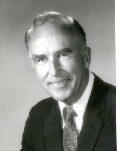 Philip H. Magner Jr., widely known trial lawyer