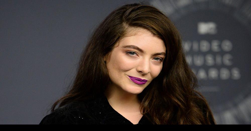 Lorde brings an outsider’s view to modern pop music