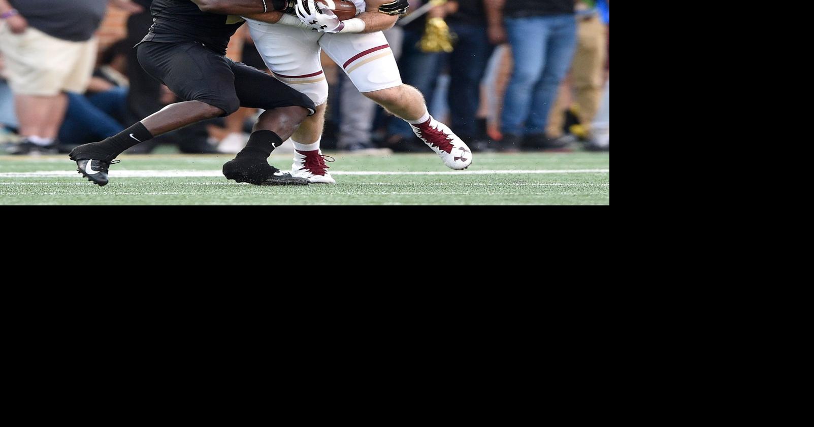 Bills close out draft with selection of tight end Tommy Sweeney