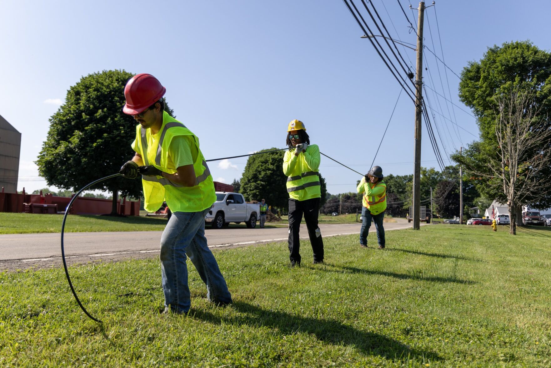 ErieNet broadband network construction slowed by red tape
