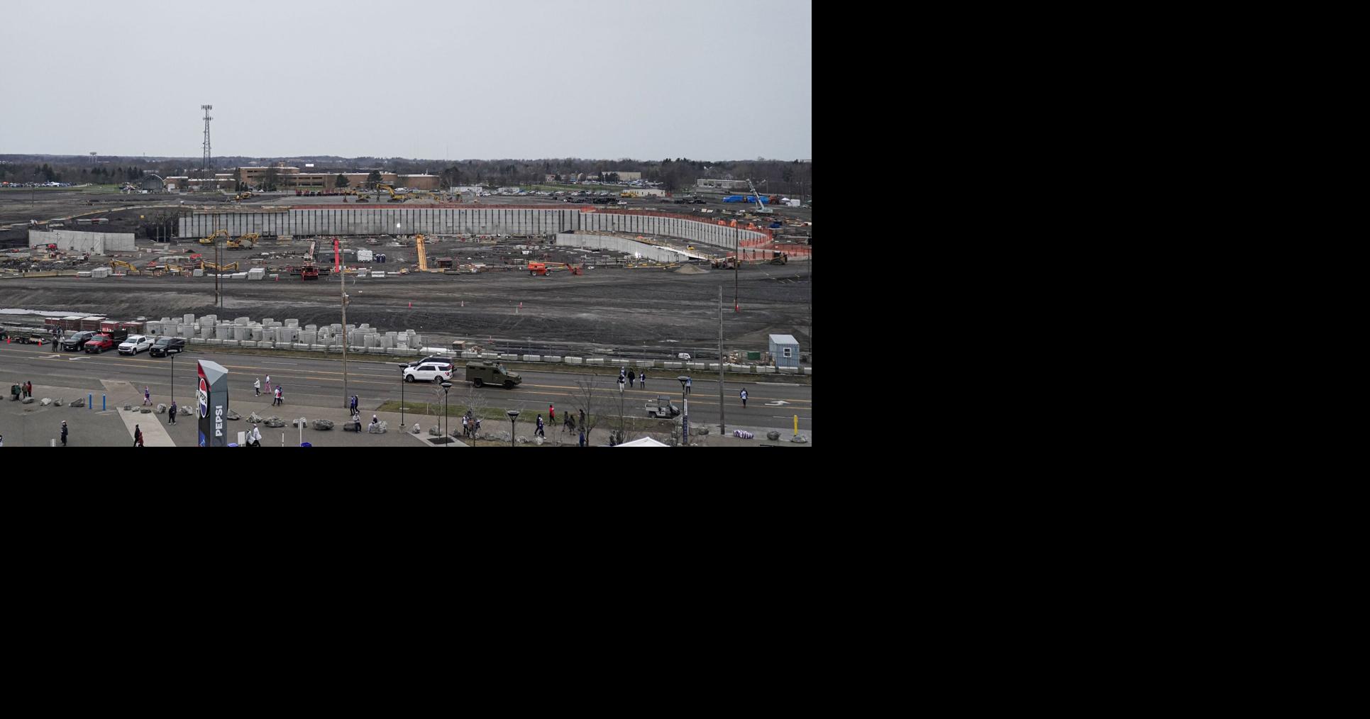 10 arrested for trespassing at Bills stadium 'pit'