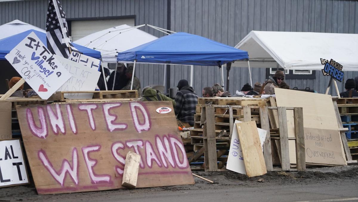 State, DOCCS reach agreement, end correction officers strike