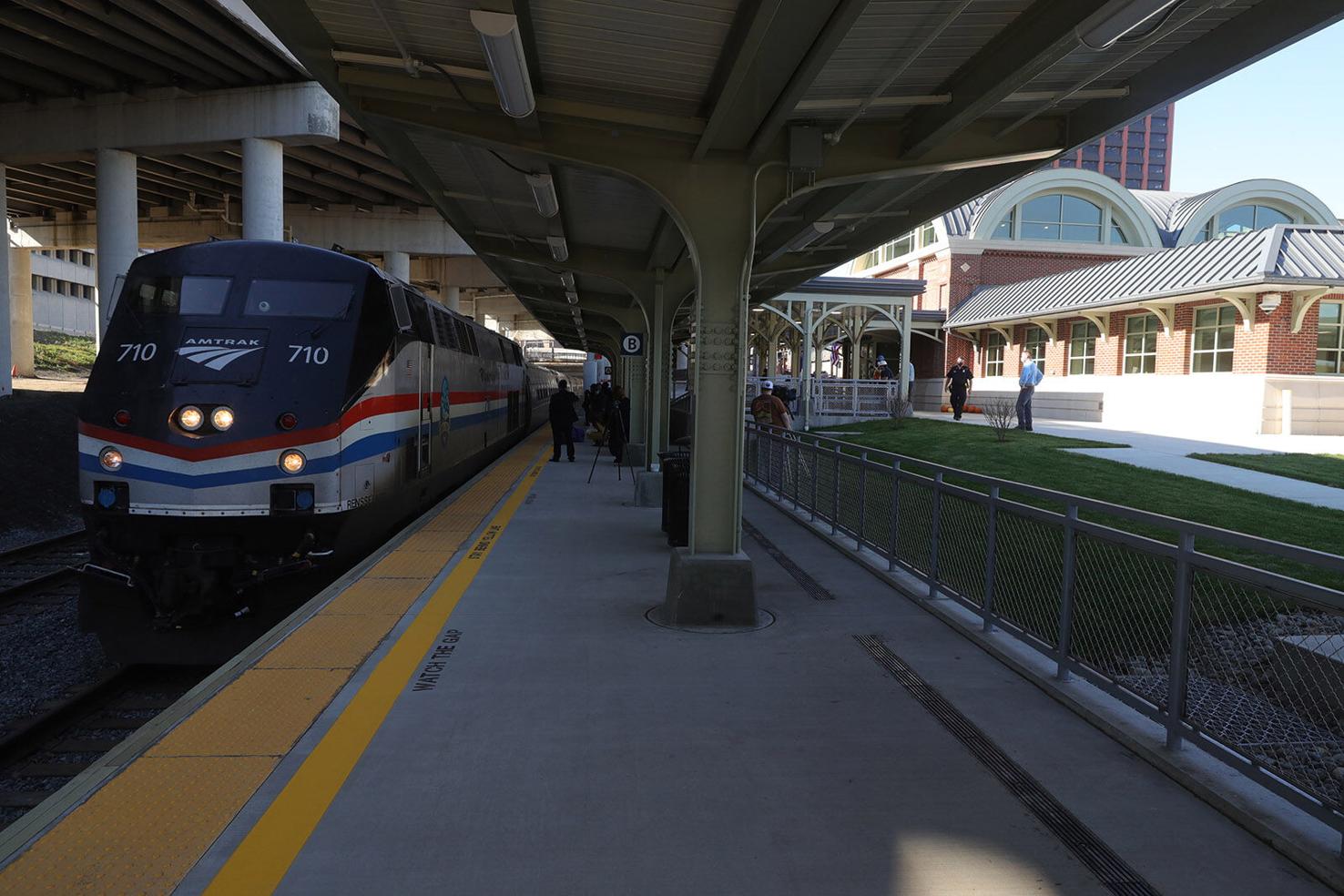 Buffalo's new downtown train station draws rave reviews: 'It's gorgeous'