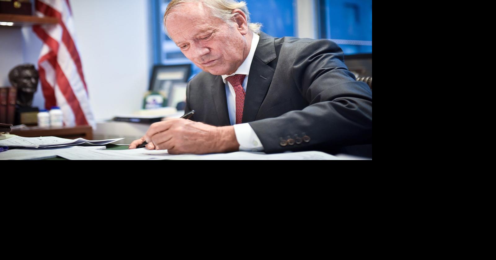 Pataki reminds NY GOP that winning is possible