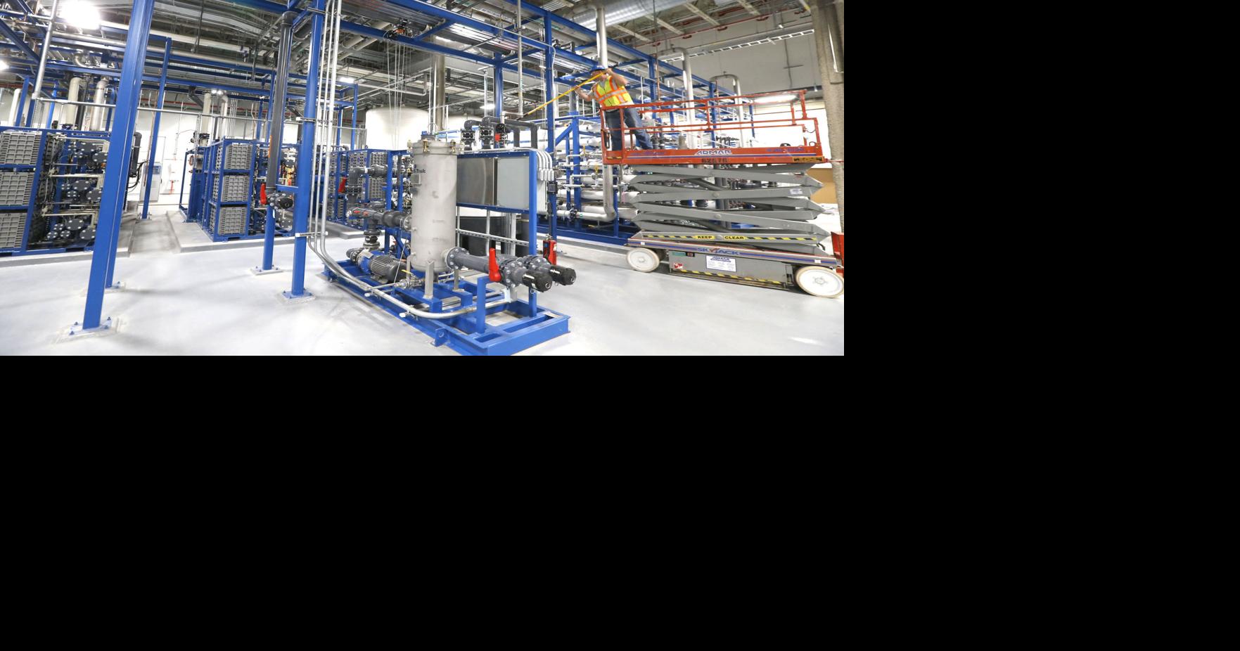 SolarCity moving into its giant new RiverBend factory