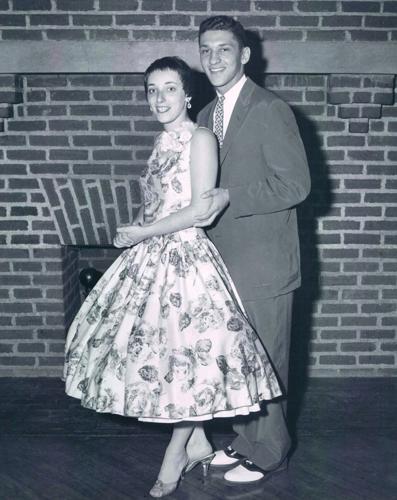 Erik Brady: Sandy Greenberg's quest for sight found solace and hope in ...