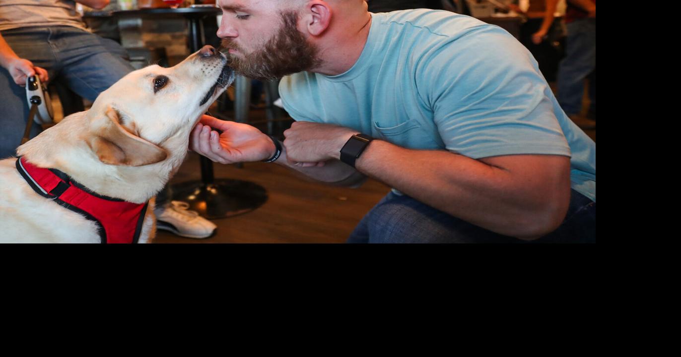 Buffalo Bills' Reid Ferguson, Tyler Matakevich host dog-friendly Yappy Hour