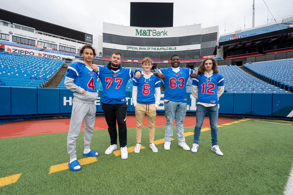 Class C football final: Medina vs. Salamanca