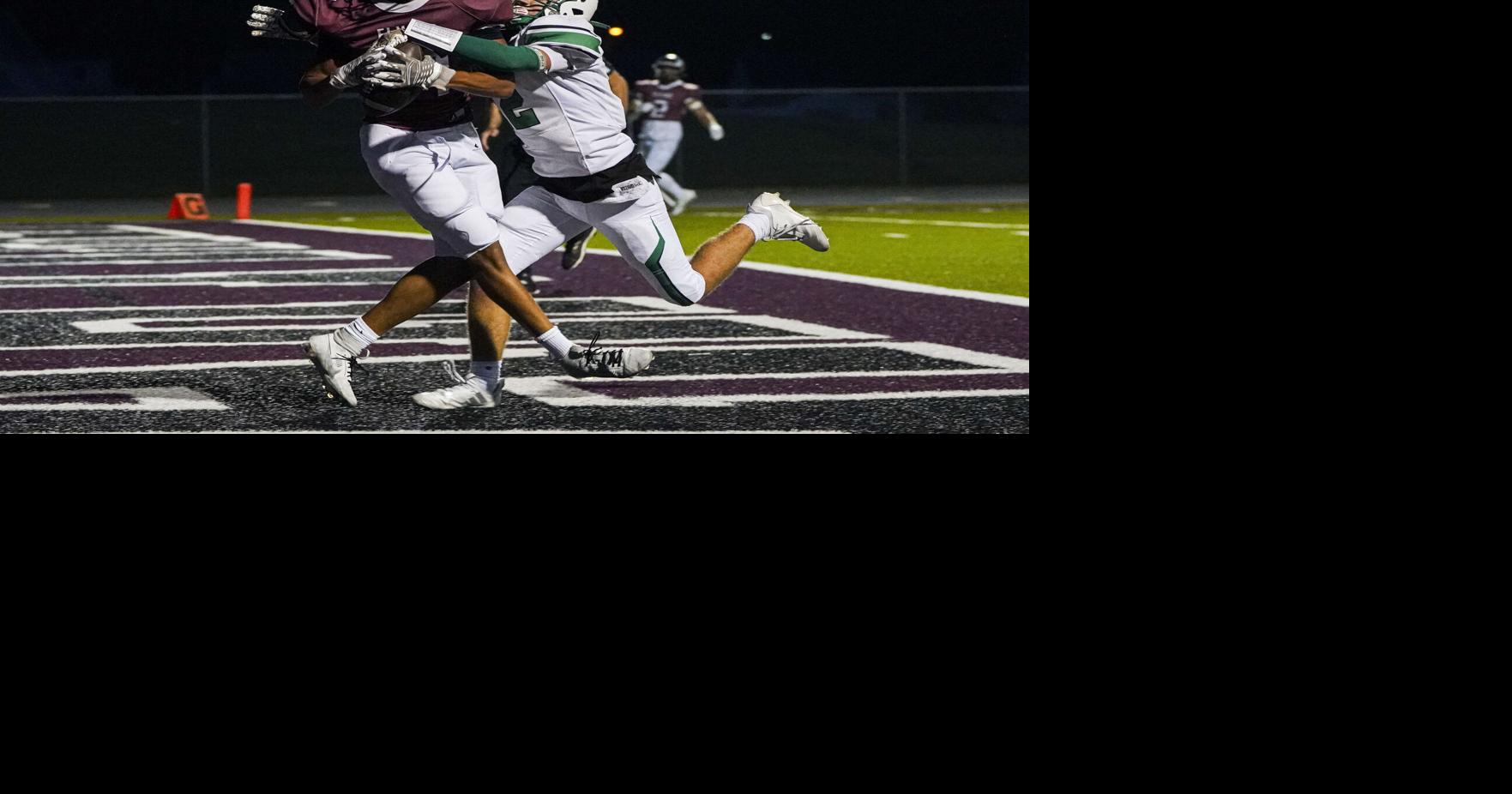 Photos: Maryvale Flyers defeat Lewiston-Porter Lancers