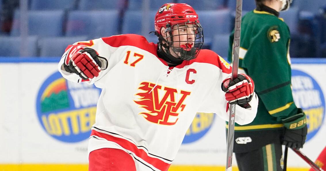 5 questions: Williamsville East boys hockey senior Jack Stanfield
