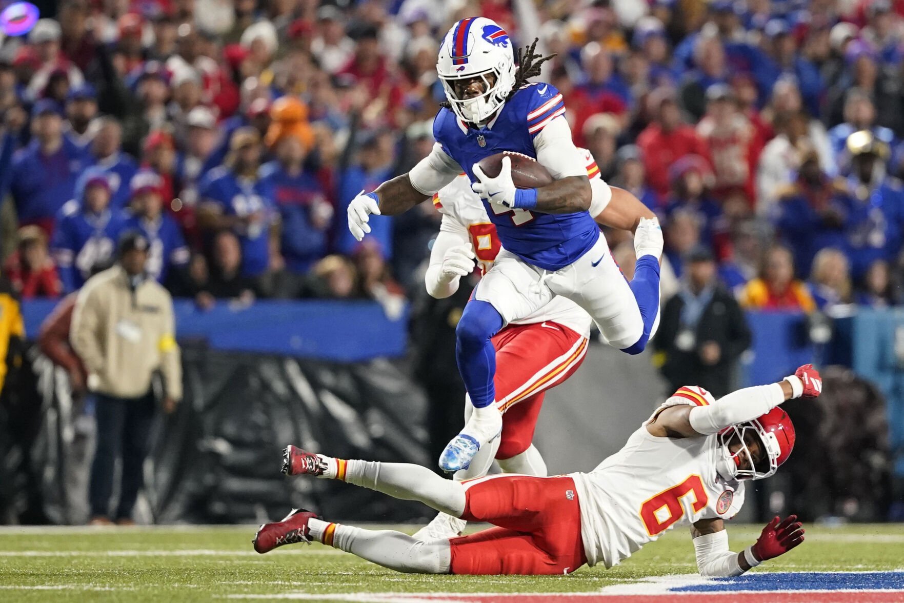 Photos: Buffalo Bills beat rival Kansas City Chiefs