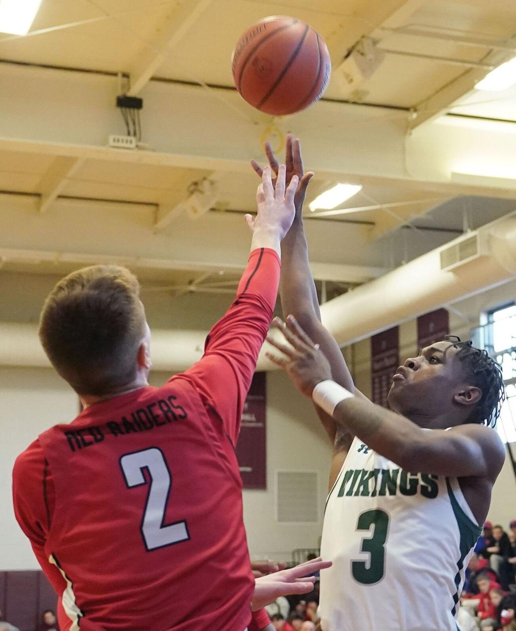NIchols' Jakye Rainey breaks Christian Laettner's record