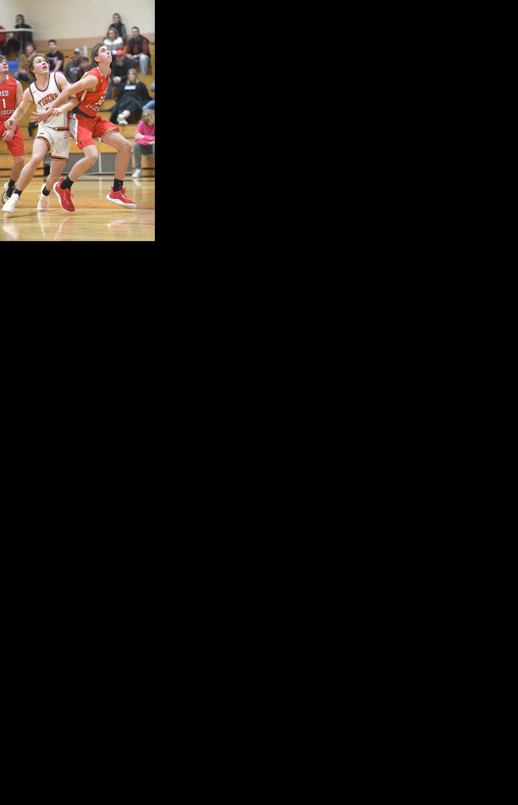 Tigers boys slide over Bruce | Sports | burnettcountysentinel.com