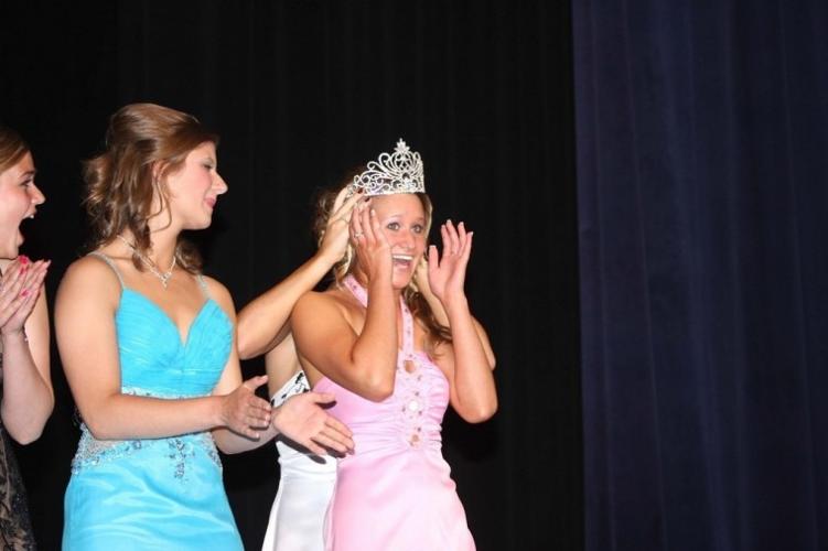 The 2008 Cambridge Ambassadors | | burnettcountysentinel.com