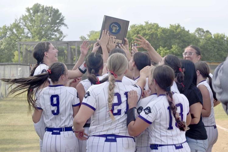 Pirates go 25-0, earn ticket to State | Sports | burnettcountysentinel.com