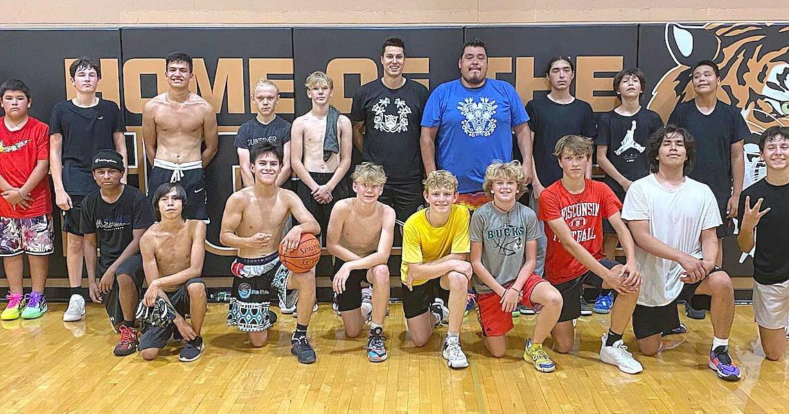 Bronson – Making kids love the game | Sports | burnettcountysentinel.com
