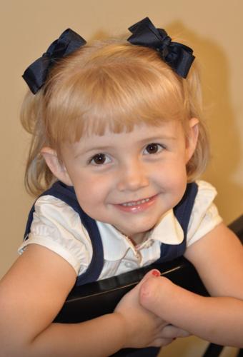 Elise Wright: One hand in a two-handed world | | cachevalleydaily.com