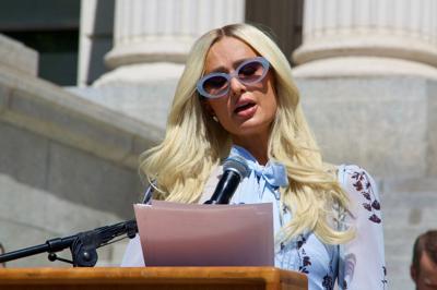 Paris Hilton returns to Utah 'troubled teen' facility to support others ...