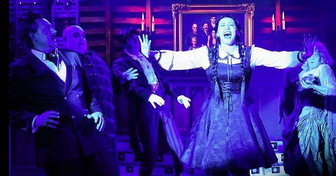 'The Addams Family' proves to be a love-fest for cast, audiences at ...