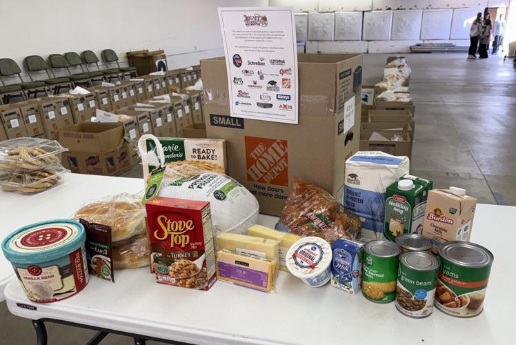 Local companies help families in need with a Thanksgiving meal | News ...