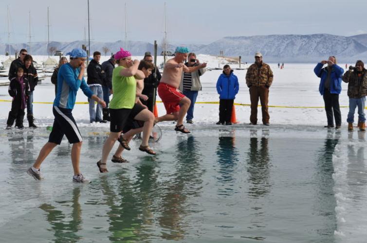 Cisco Disco and Bear Lake Polar Plunge | Photo Galleries ...