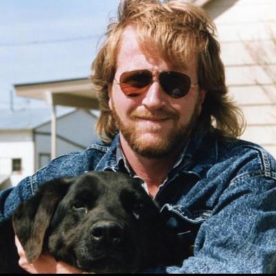 Garth Seamons Howells | Obituaries | cachevalleydaily.com