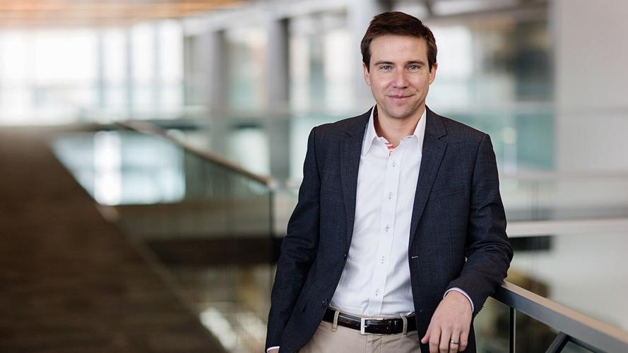 USU engineering professor named 2025 IEEE Fellow | News ...