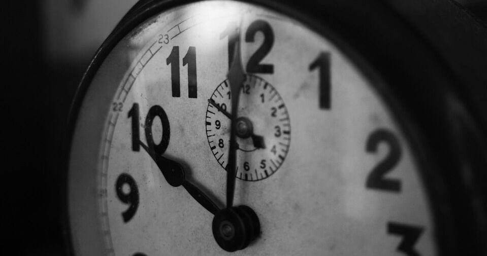 USA Today quotes USU professor on clock-changing conundrum | Local News ...