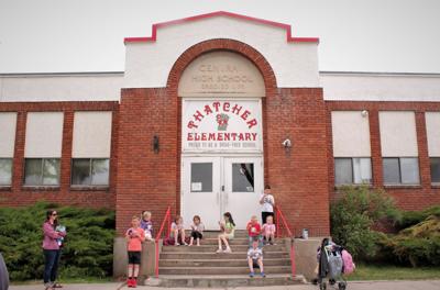 Thatcher Elementary School to close after 98 years of classes | Local ...