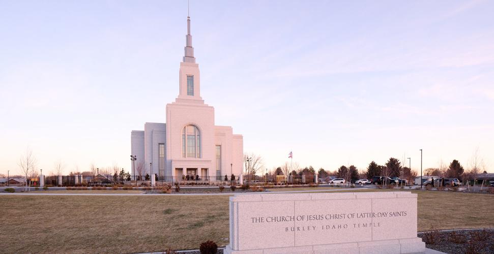 President Dallin H. Oaks dedicates Burley Idaho Temple in first as ...