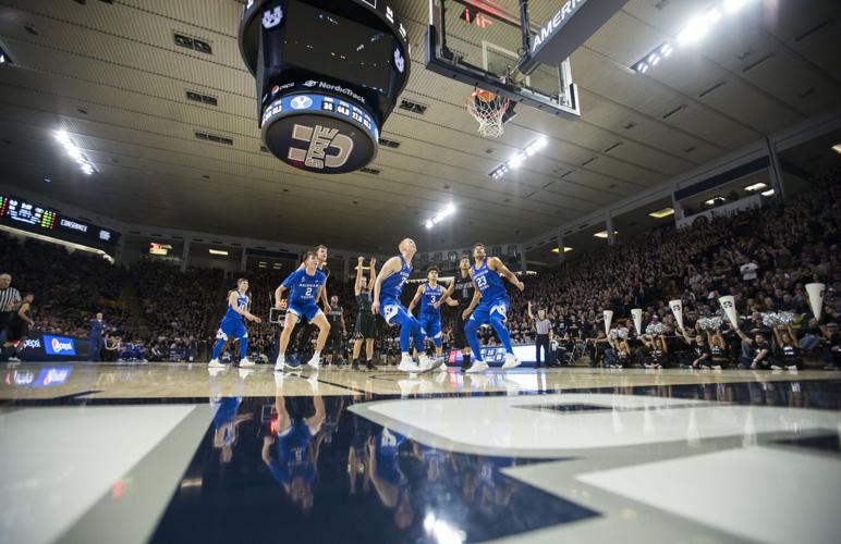 Aggies fall to BYU in front of full Spectrum | Utah State ...