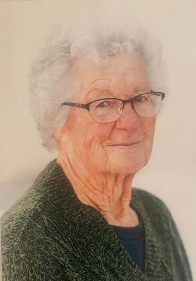 Fern Johnson Lloyd | Obituaries | cachevalleydaily.com