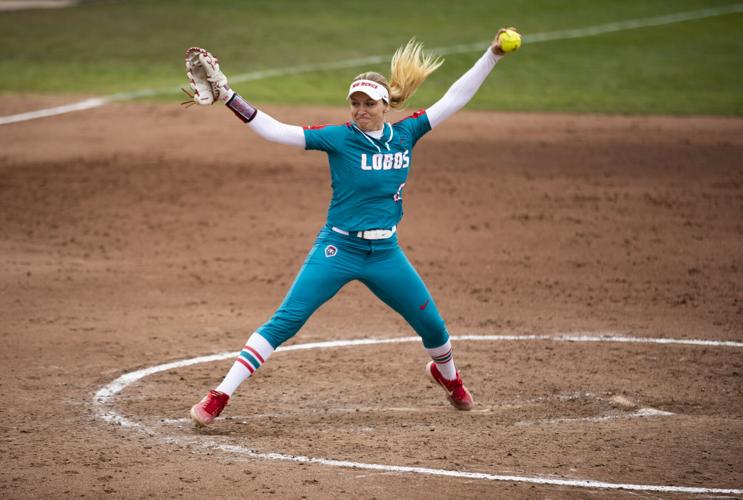 PHOTO GALLERY: USU 8, New Mexico 0 softball | Photo Galleries ...