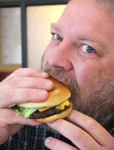 American cheeseburger turns 100 this year | News | cachevalleydaily.com