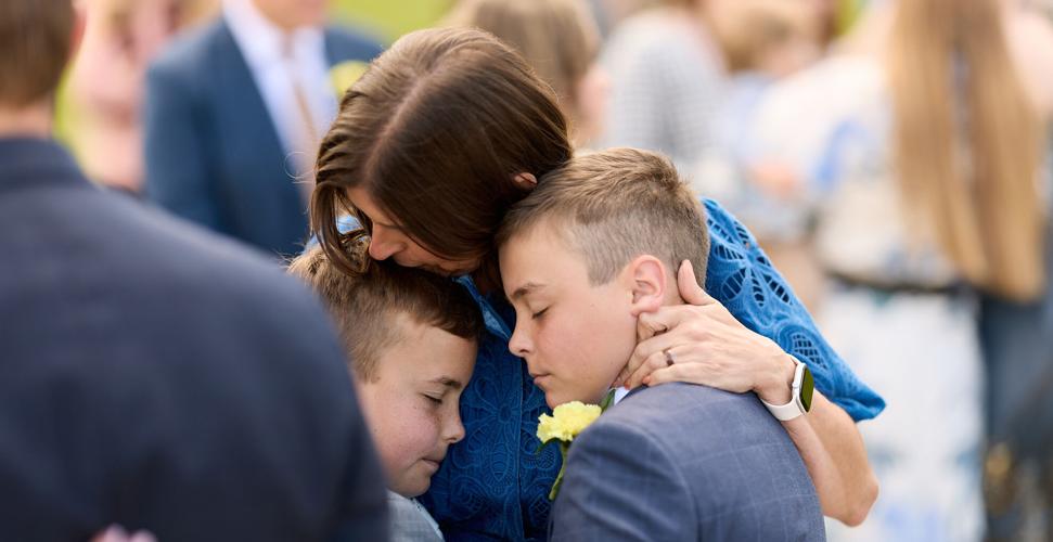 Latter-day Saint leaders, family honor late Elder W. Mark Bassett at ...