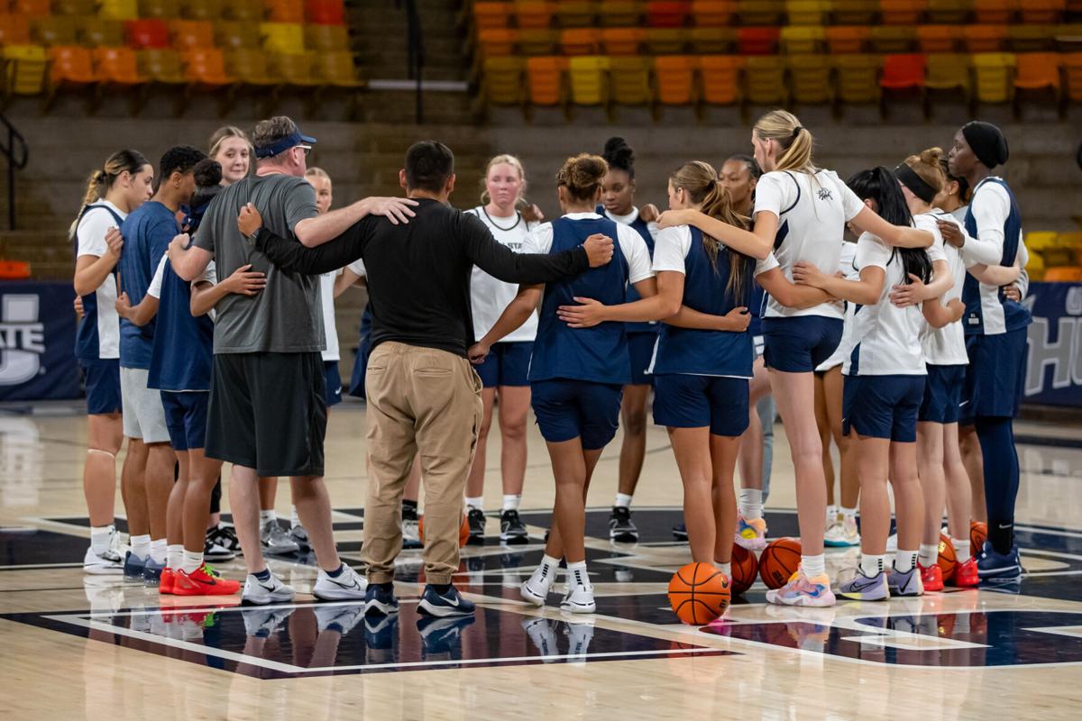 Wes Brooks brings in two international recruits, new assistant coach ...