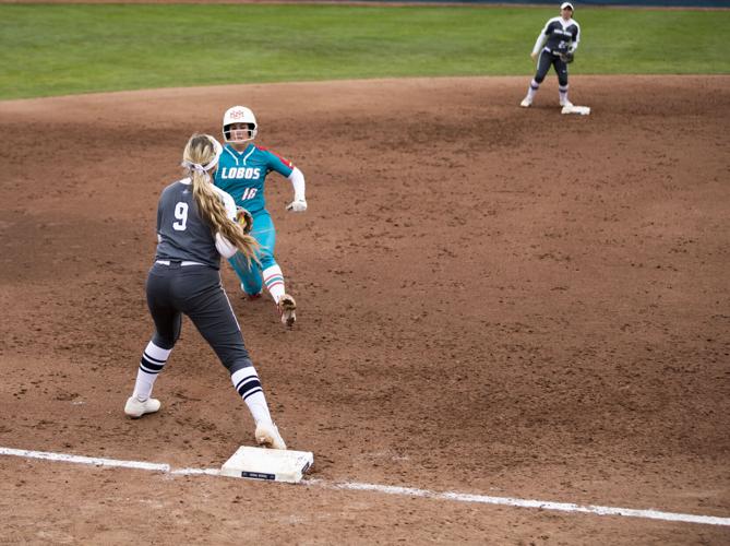 PHOTO GALLERY: USU 8, New Mexico 0 softball | Photo Galleries ...