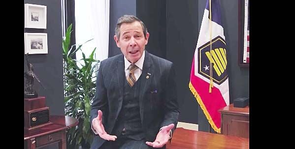 Utah senators deliver split vote on War Department spending bill for ...