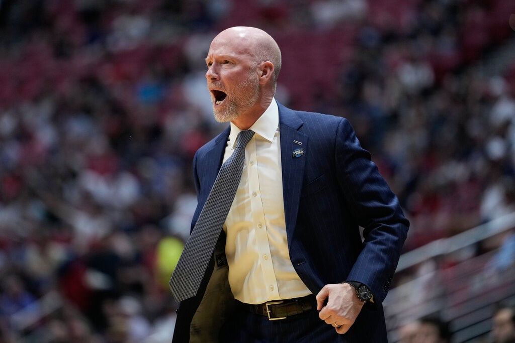 USU basketball's paint play leads Villanova coach to joke about firing ...