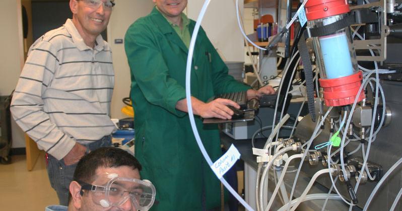 USU Synthetic Spider Silk Lab awarded $1.9 million in DOE Energy ...