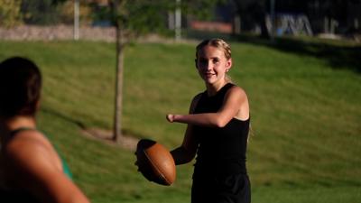 Three-sport high school athlete shares perspective living with one hand ...