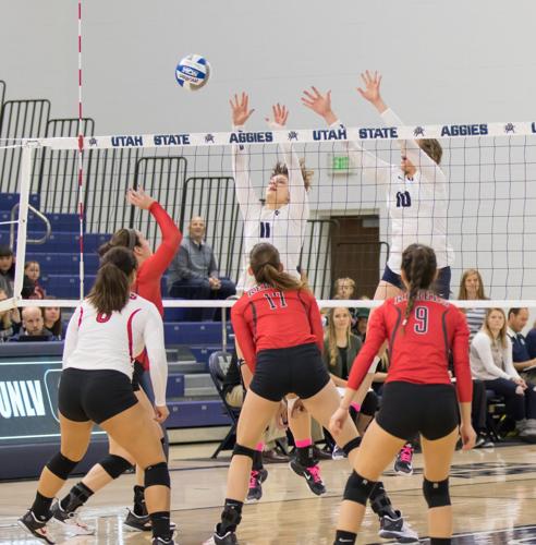PHOTO GALLERY: USU 3, UNLV 0 volleyball | Sports | cachevalleydaily.com