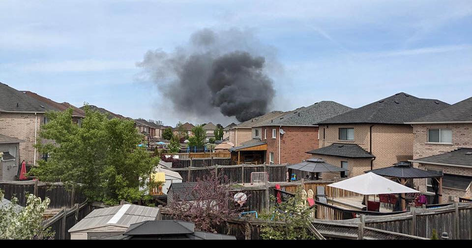 Caledon fire battle ‘fully involved’ blaze in backyard of Bolton home