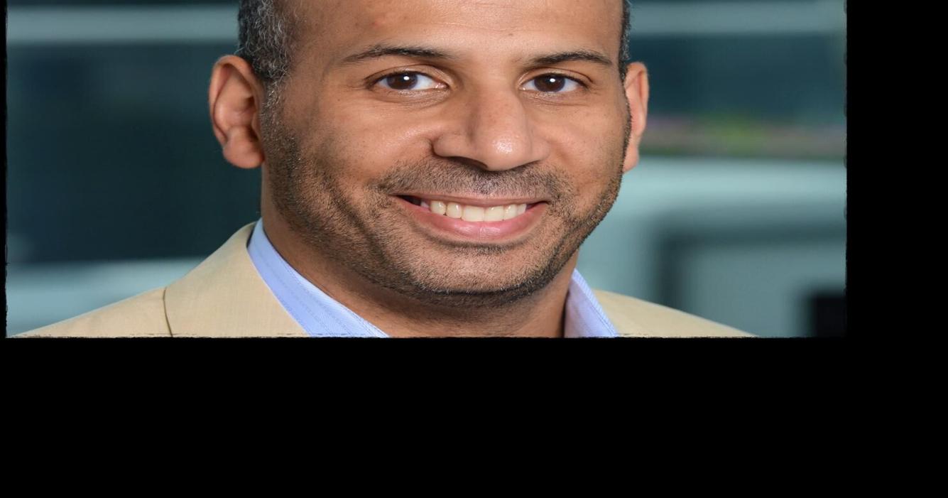 COMMENTARY: Marco Davis and cultivating Latino Leaders | Politics | calonews.com