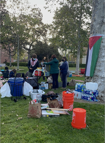 USC students join nationwide Gaza solidarity occupation | Los Angeles ...