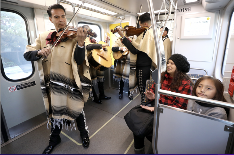 Metro celebrates E-Line | Los Angeles | calonews.com