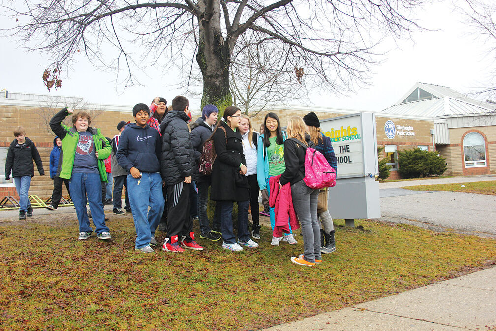 Elementary schools close after teachers walk out