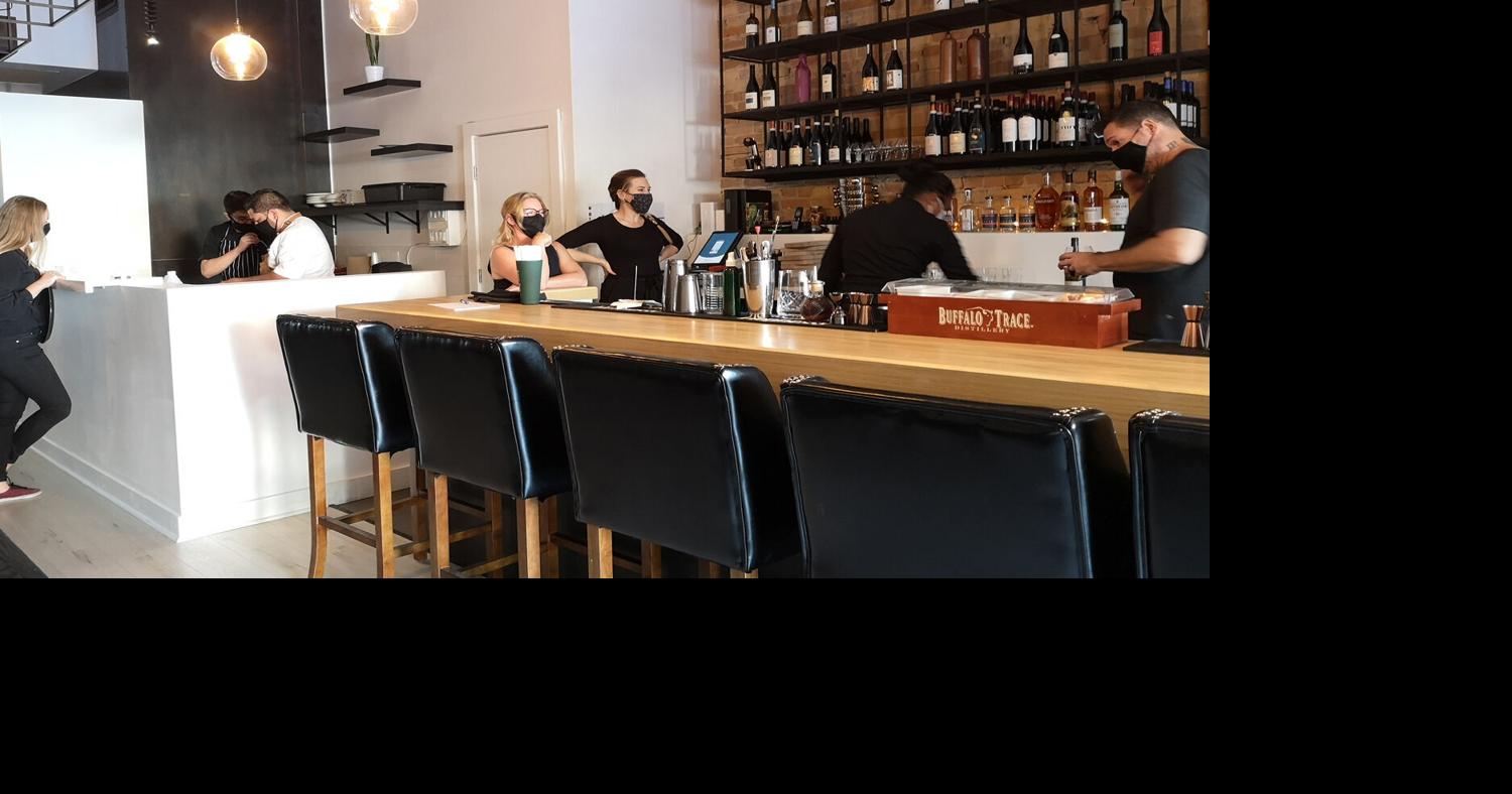 COVID-19 in Waterloo Region: Restaurant forecast for 2022