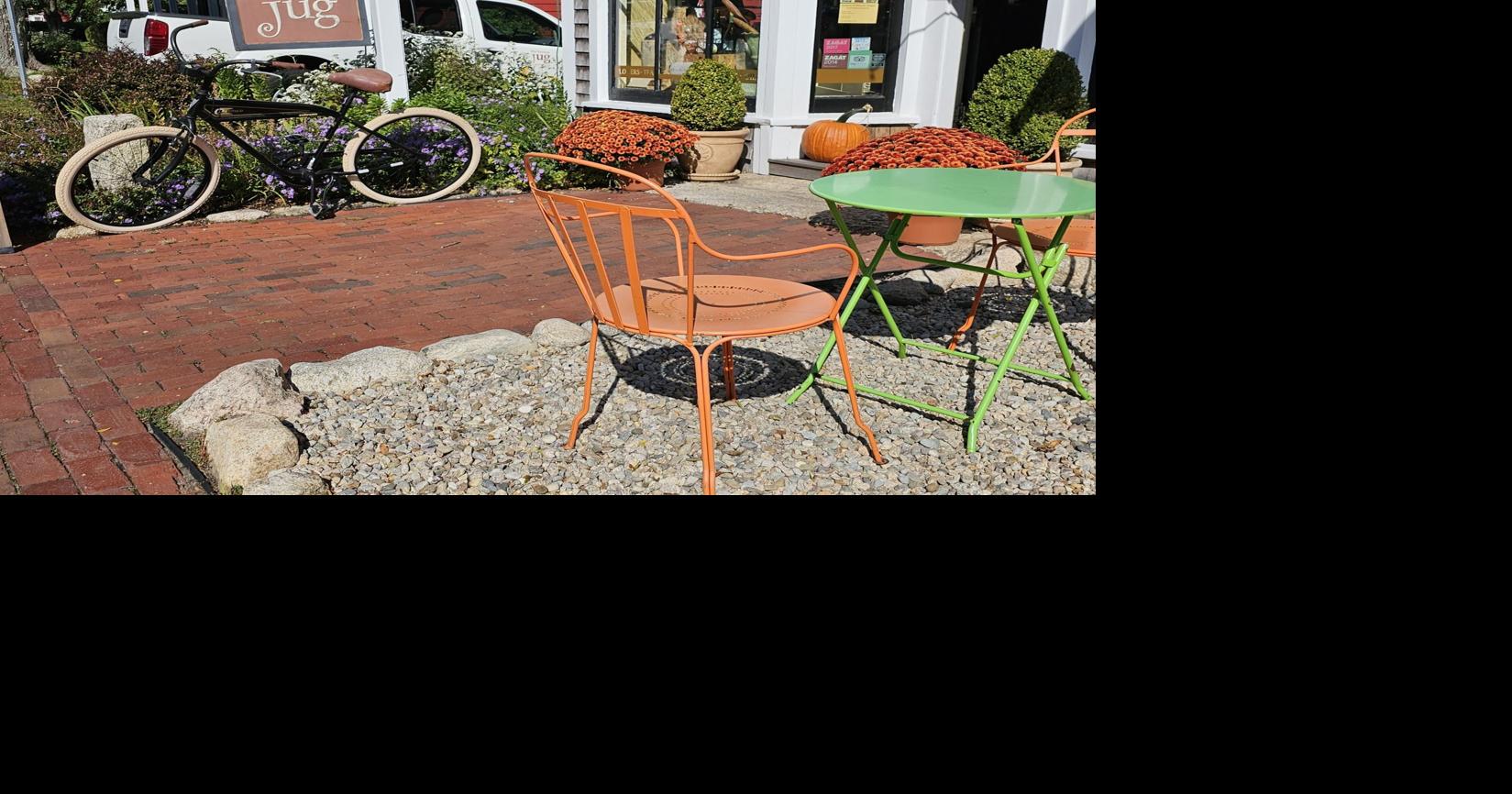 ICE Agents Escort Paul Aspden Out Of The Brown Jug | Sandwich News ...